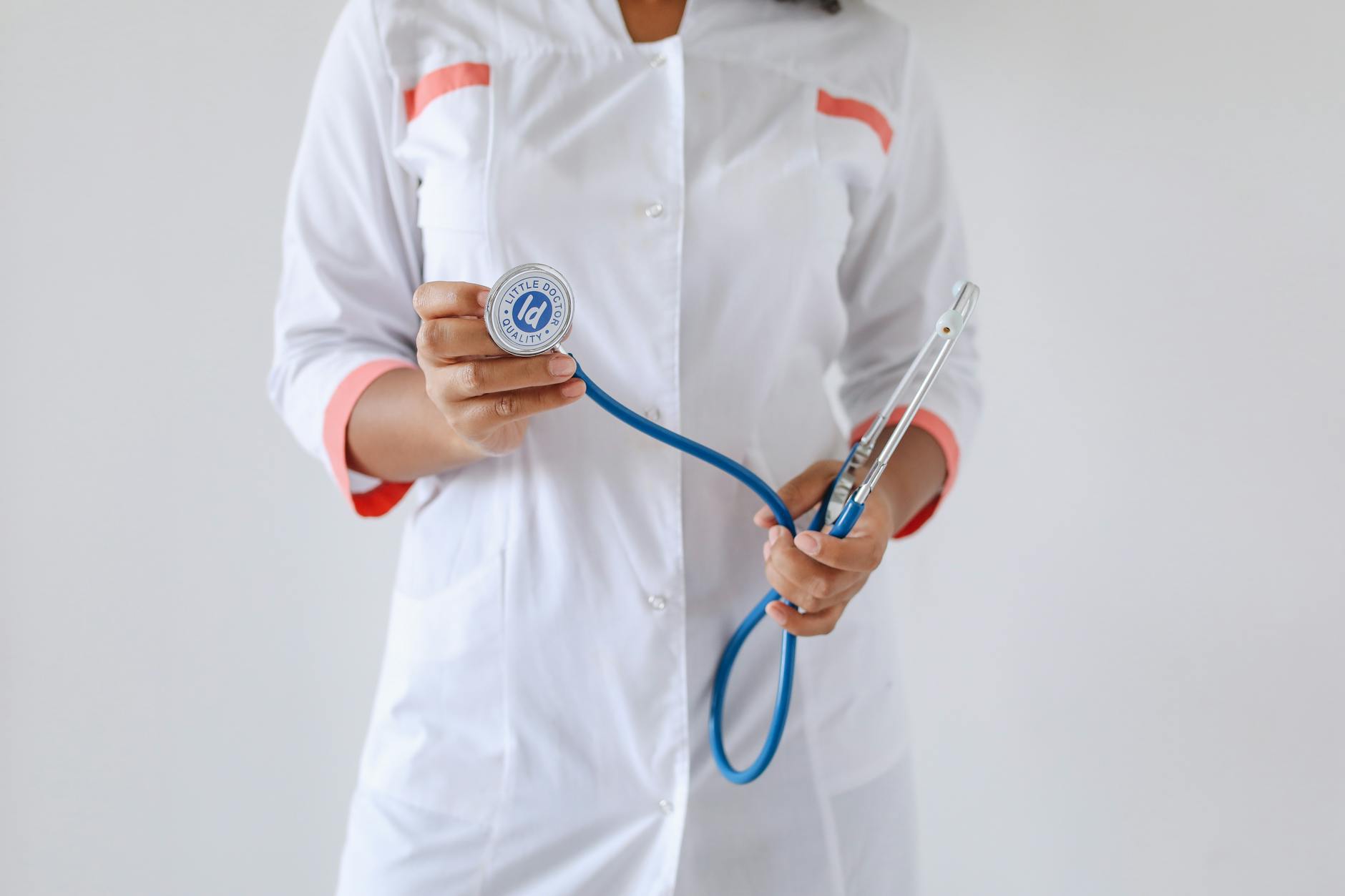 The Exercise Many Doctors Suggest for Spine Protection – HelpDementia.com